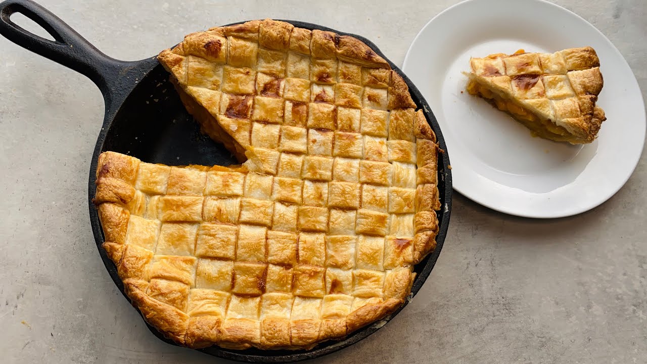 How To Make Quick & Easy Cast Iron Puff Pastry Peach Mango Pie Skillet ...