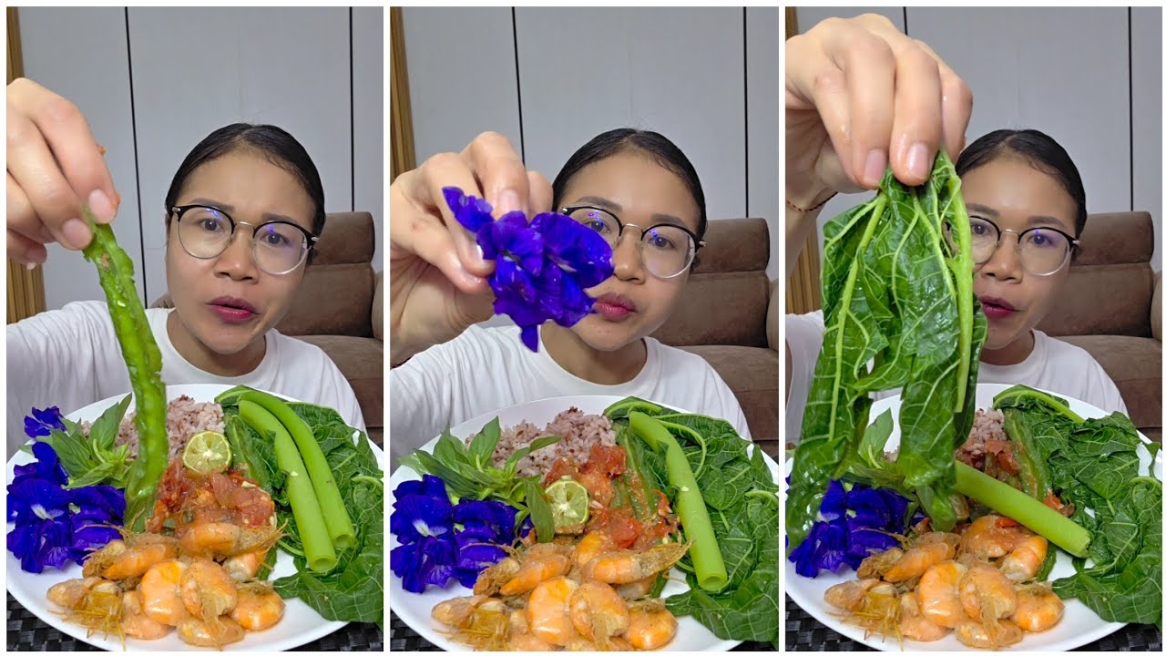 Mukbang Udang goreng + lalapan batang pepaya dan bunga telang - YouTube