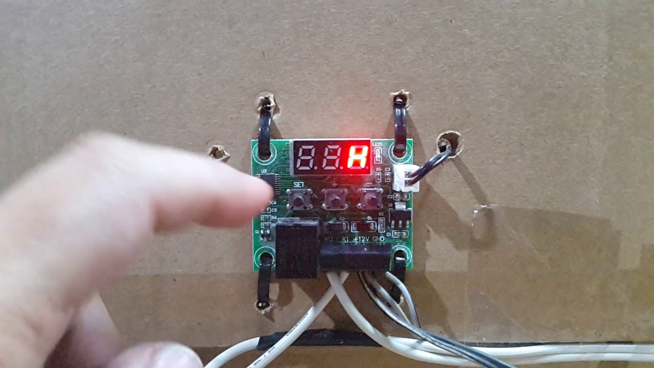 Como configurar termostato W1209 para incubadora de huevos - YouTube