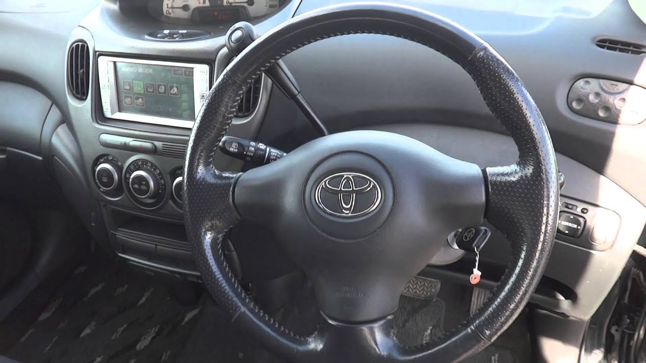 2005 Toyota Funcargo 15G Aero 1500cc VVTI Petrol Automatic - YouTube
