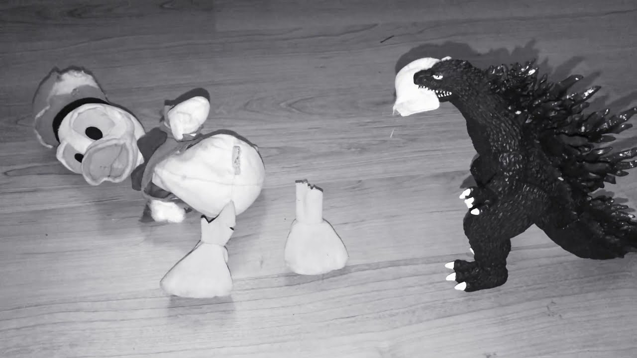 Godzilla vs Donald Duck (not for kid’s ) +14 - YouTube