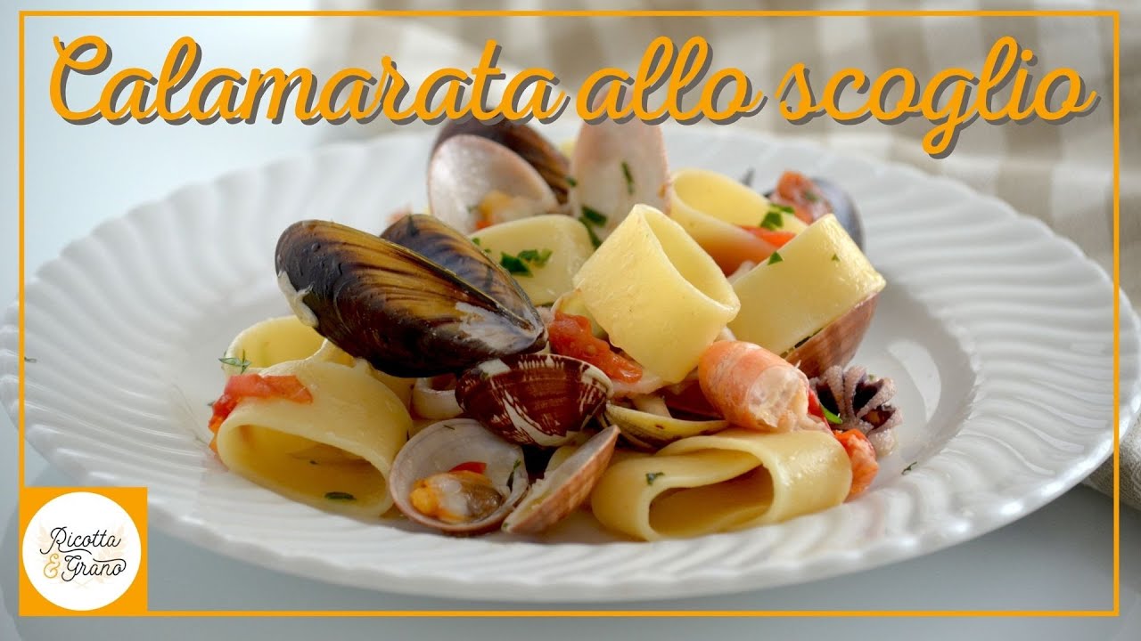 CALAMARATA ALLO SCOGLIO | Ricotta & Grano - YouTube