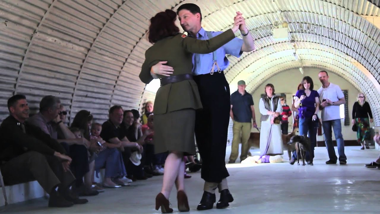 dance: Foxtrot - YouTube