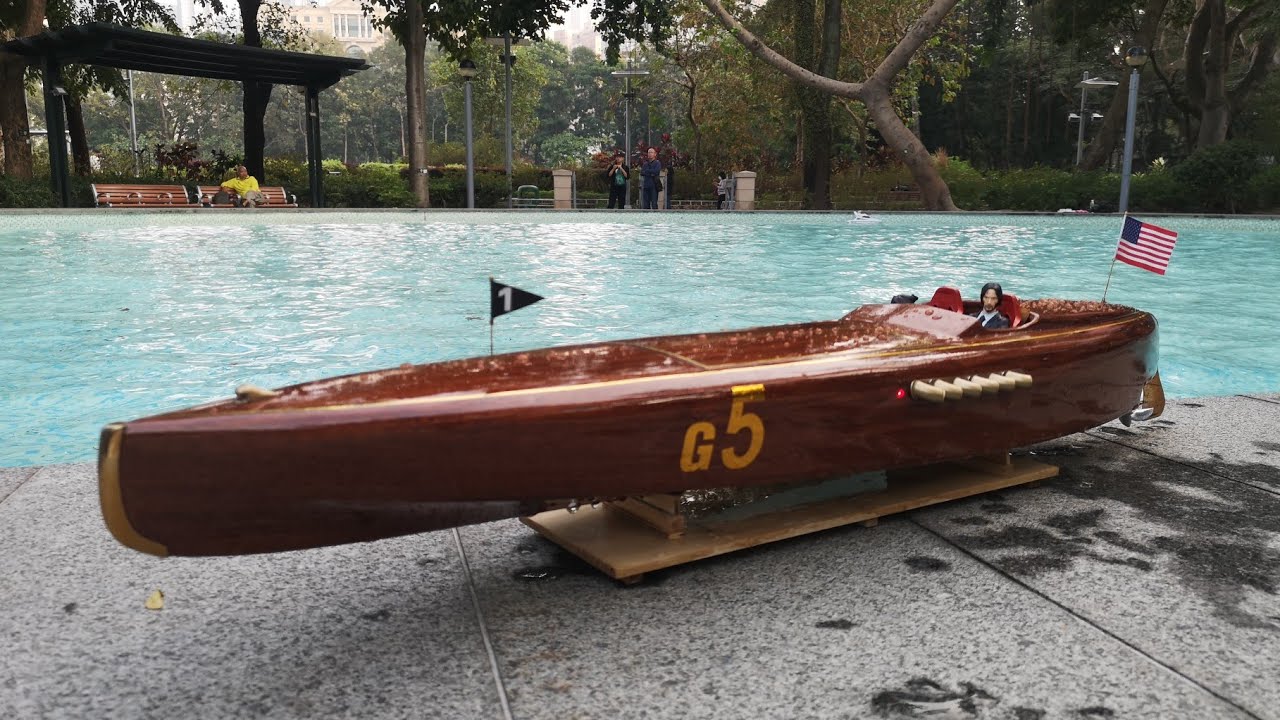 John Wick with 1/10 Baby bootlegger G5 speed boat - YouTube