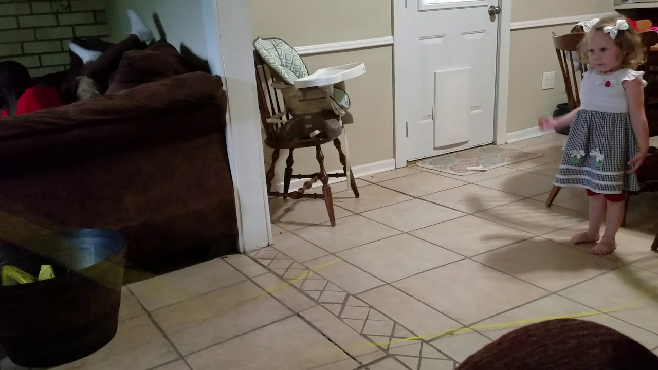 The kids imitating a jump rope scene they watched - YouTube