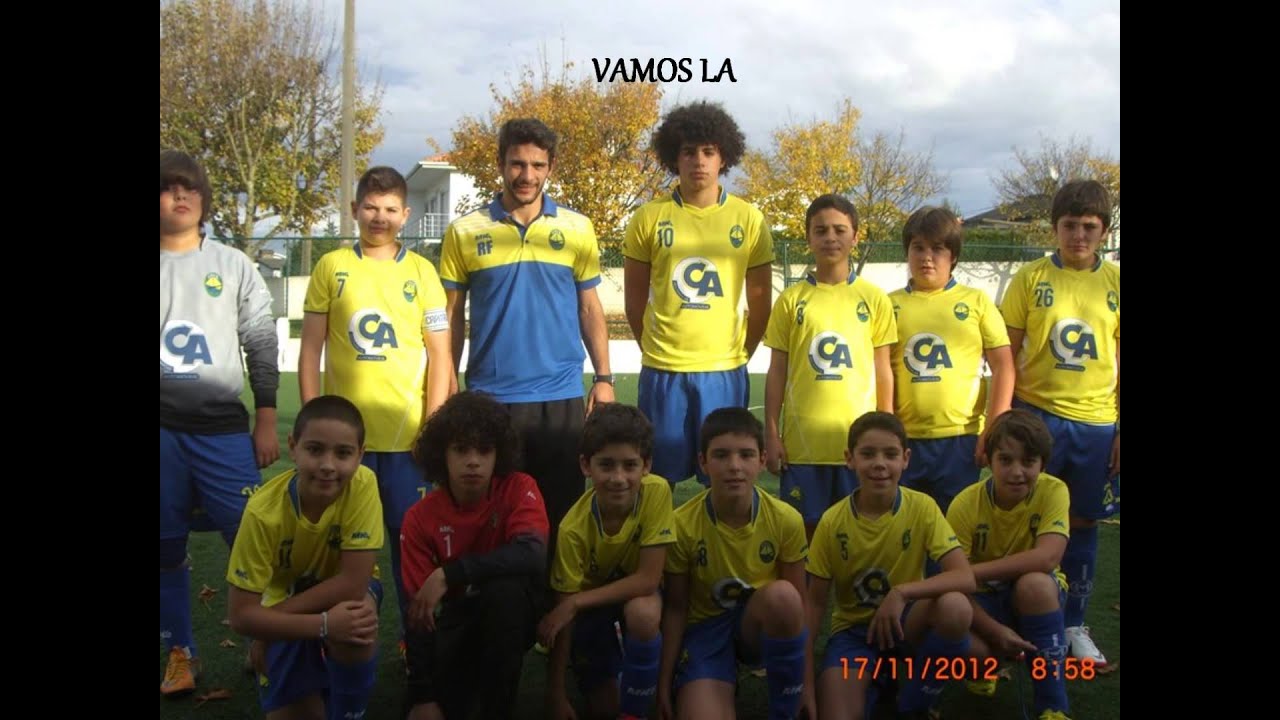 Escola de Futsal GDVA ( Oficial ) - YouTube