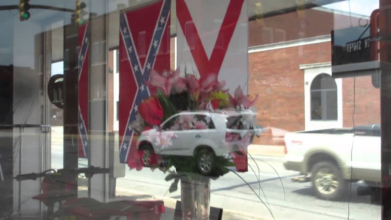 I Live In A Redneck Town, Confederate Flags - YouTube
