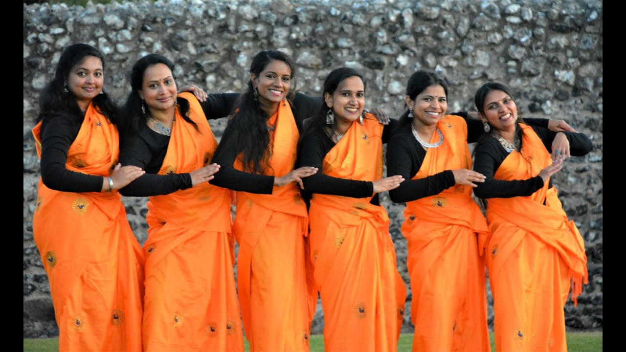 SMA Onam 2021 | Ladies dance | Naadan paattu fusion - YouTube