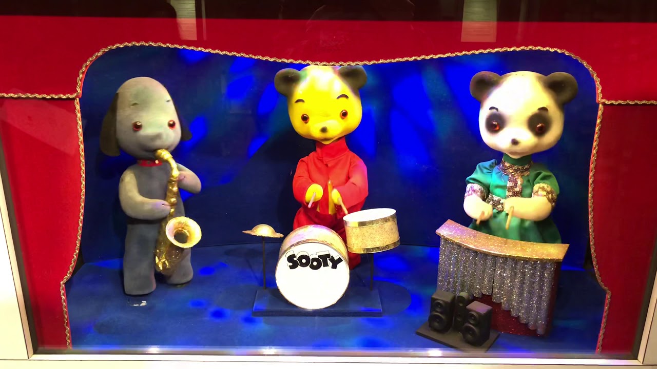 1970's Coin Operated Harry' Corbett's Sooty TV Concert Amusement Arcade ...