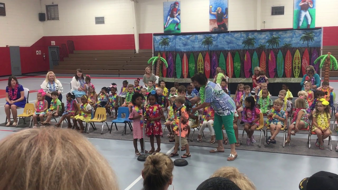 Claire’s 3K Graduation - YouTube