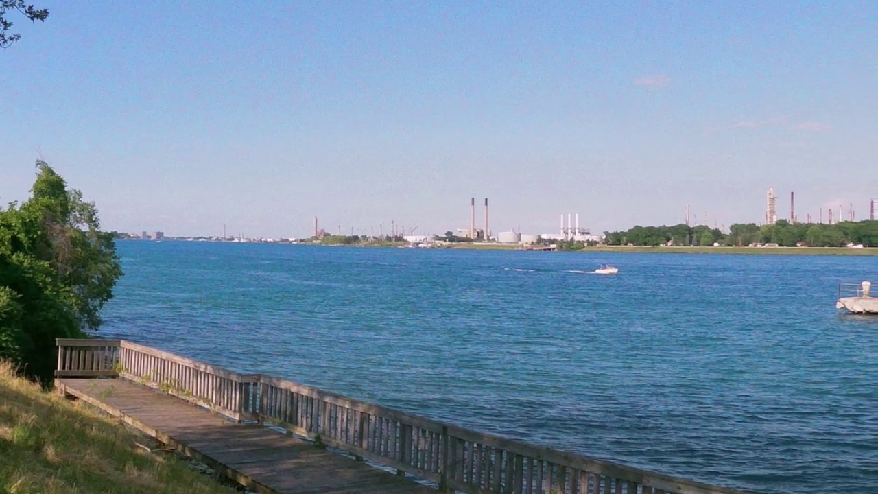 Marysville Michigan Saint Clair River - YouTube