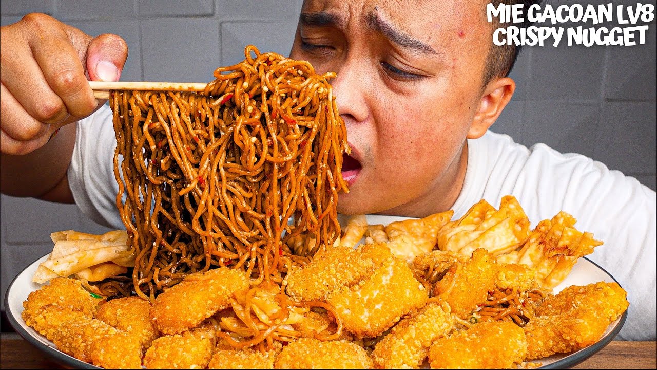MUKBANG ASMR MIE GACOAN LEVEL 8 CAMPUR NUGGET CRISPY!! MUKBANG MIE PEDAS INDONESIA - YouTube
