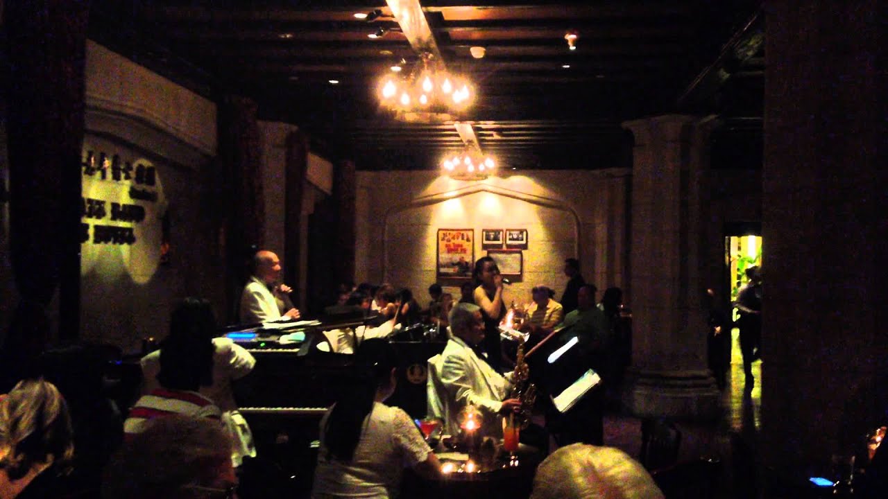 Old Jazz Band In Shanghai Peace Hotel YouTube old-jazz-band-in-shanghai-peace-hotel-youtube