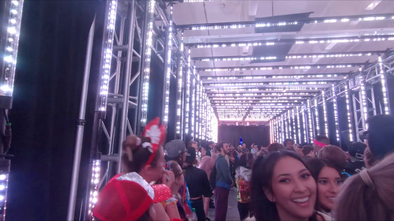 Pixel Forest at EDC Las Vegas 2019 - YouTube