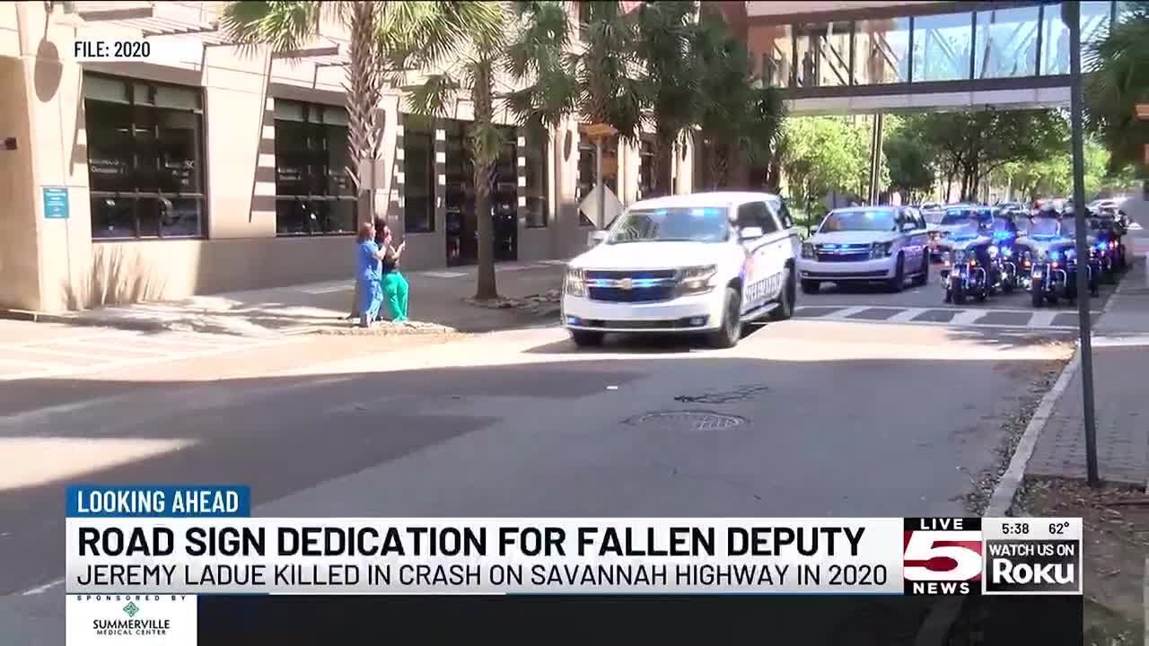 VIDEO: Road sign dedication set to honor fallen Lowcountry deputy - YouTube