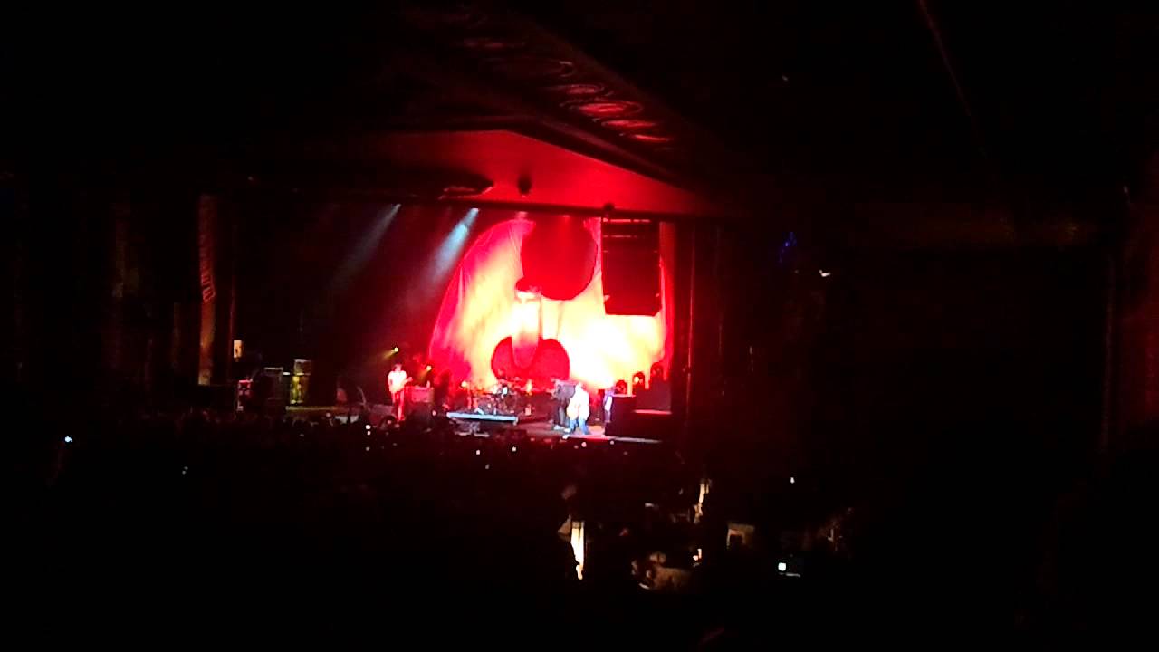 Tenacious D Beelzeboss