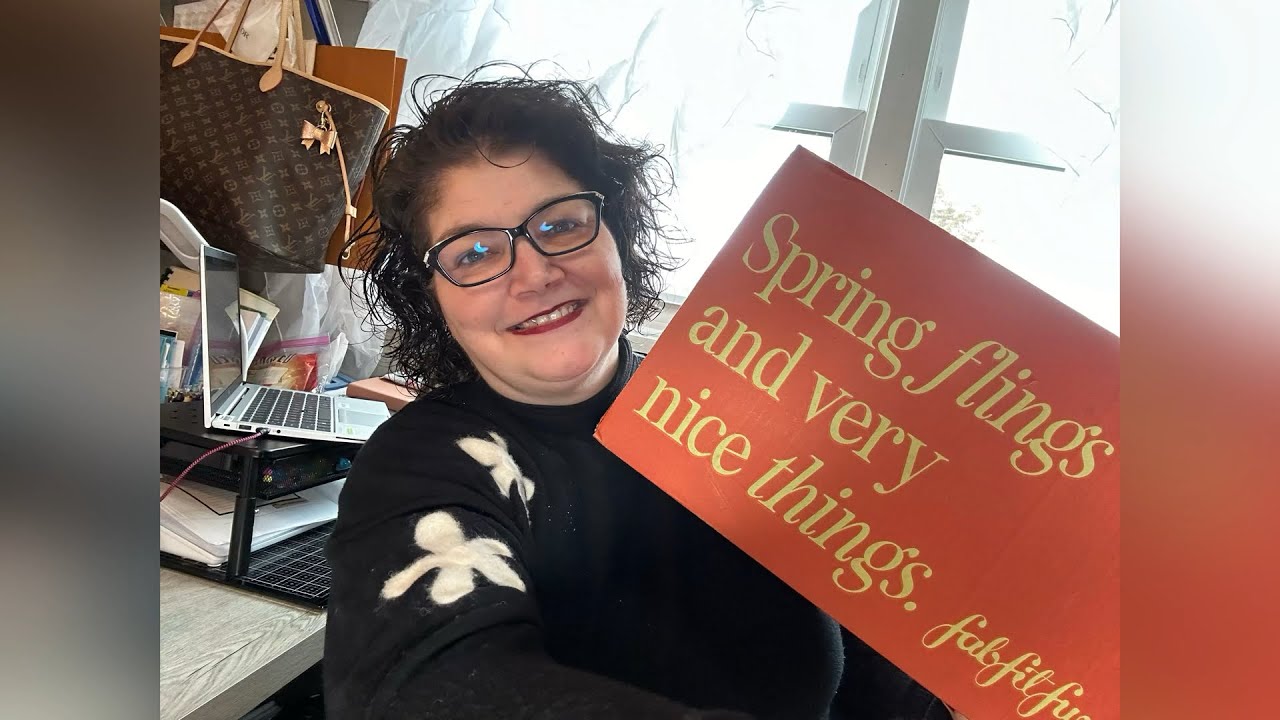 Fab Fit Fun spring 2024 unboxing - YouTube