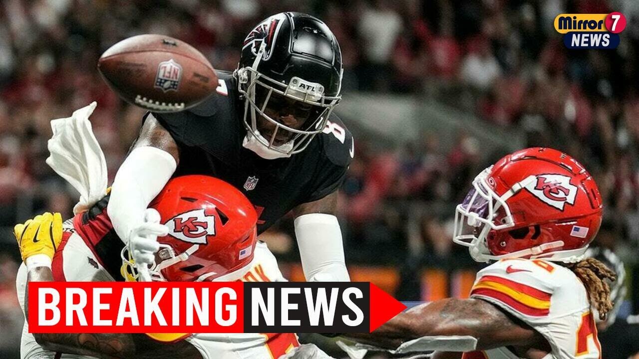 NFL Fans Outraged Over Controversial No-Call in Falcons vs. Chiefs ...