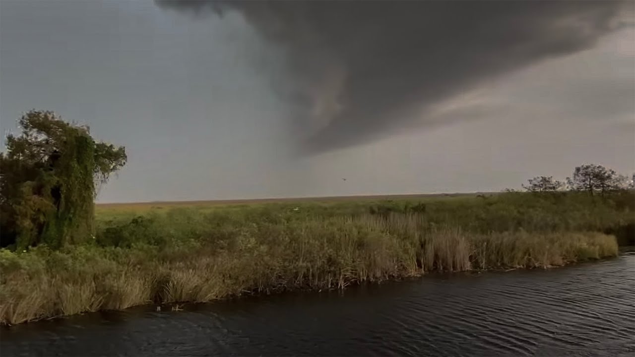 LIVE Severe Thunderstorm & Tornado Funnel Cloud Florida Everglades ...