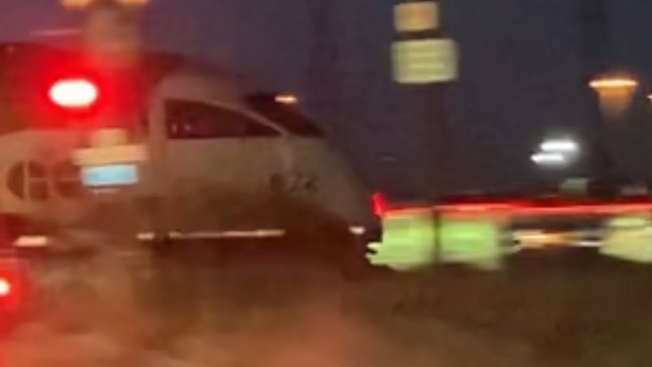 17:55 PM WB GO MPI MP54AC 672 Brontë west January 24 2023 - YouTube