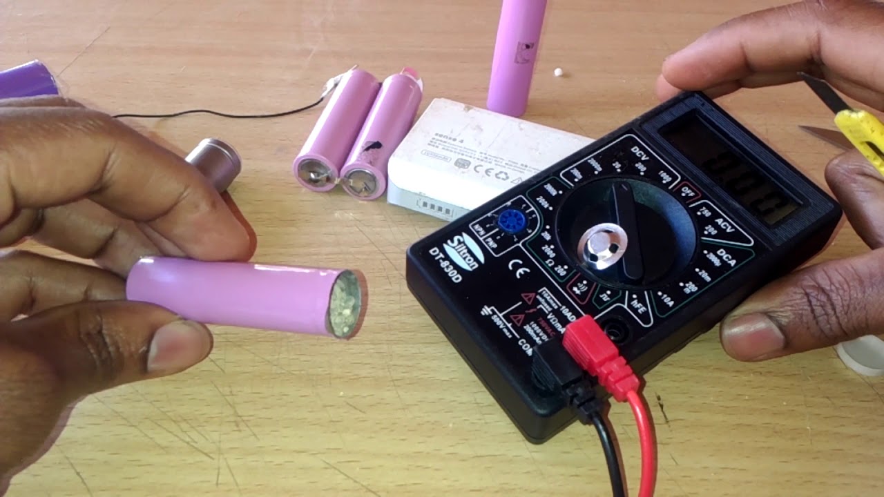 Surprise inside a Fake Power Bank from China - YouTube