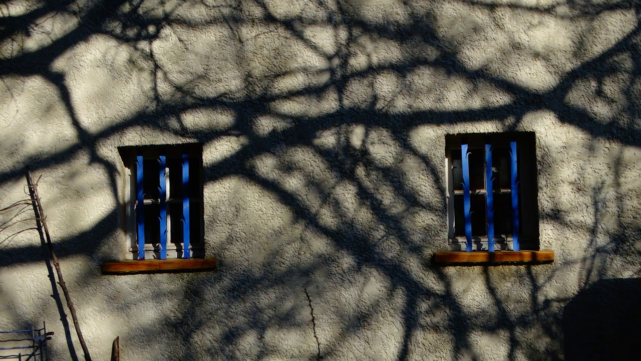 Windows and shadows (Timelapse) - YouTube