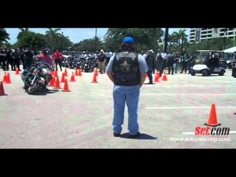 Southeast Police Motorcycle Competition 2012 Obstacle Course - YouTube