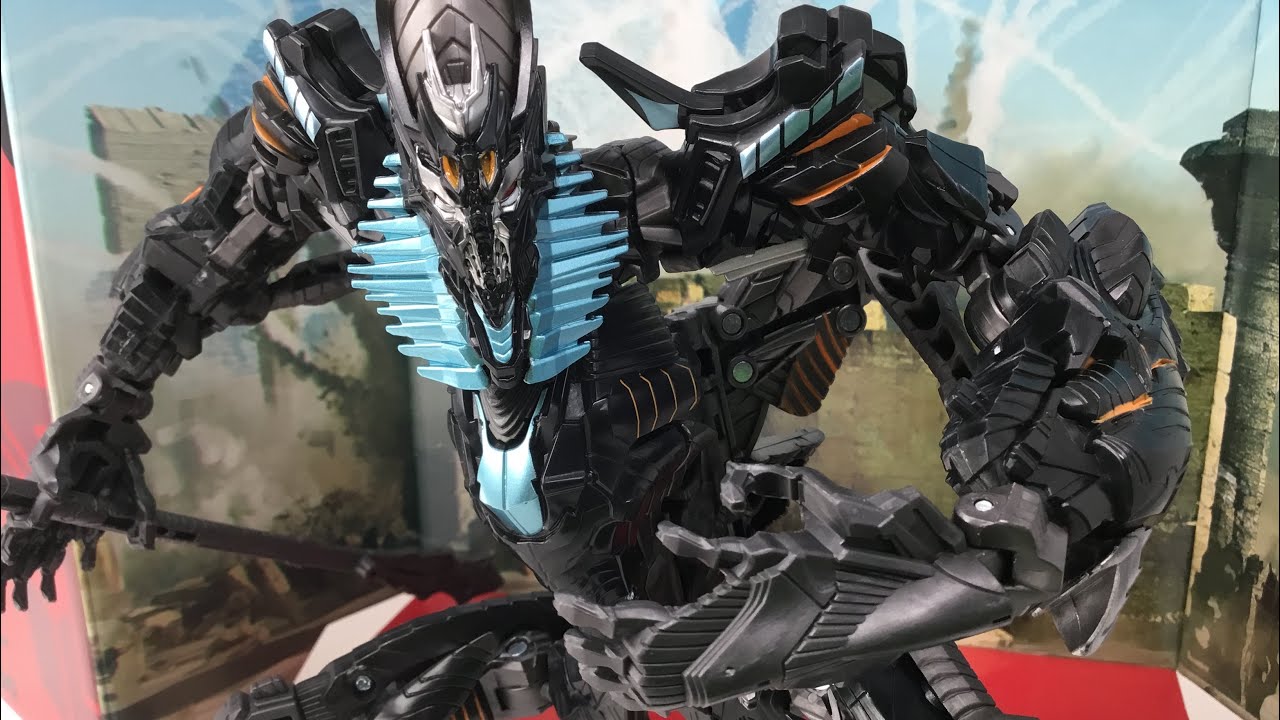 Random Reviews 008 Transformers Studio Series The Fallen - YouTube