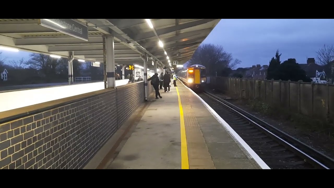 1 February 2025 Southeastern 375 925 Folkestone Central Railway station ...