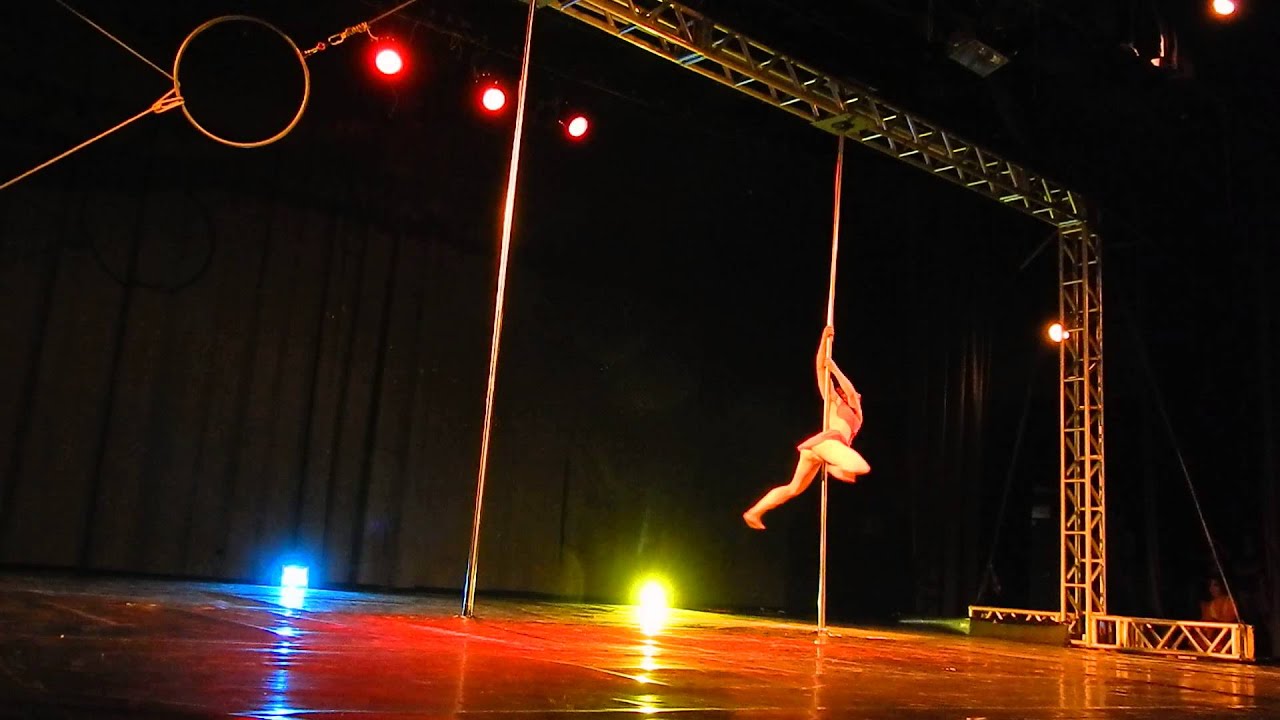 MONIQUE ALARCON AeroShow 2015 Amador 3º Lugar Studio Paula Quintino ...