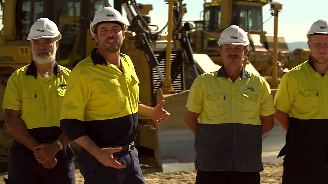 Meet Western Earth Moving - YouTube