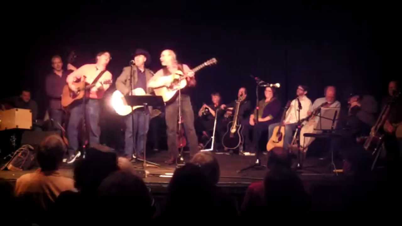 Lula Walls - YouTube