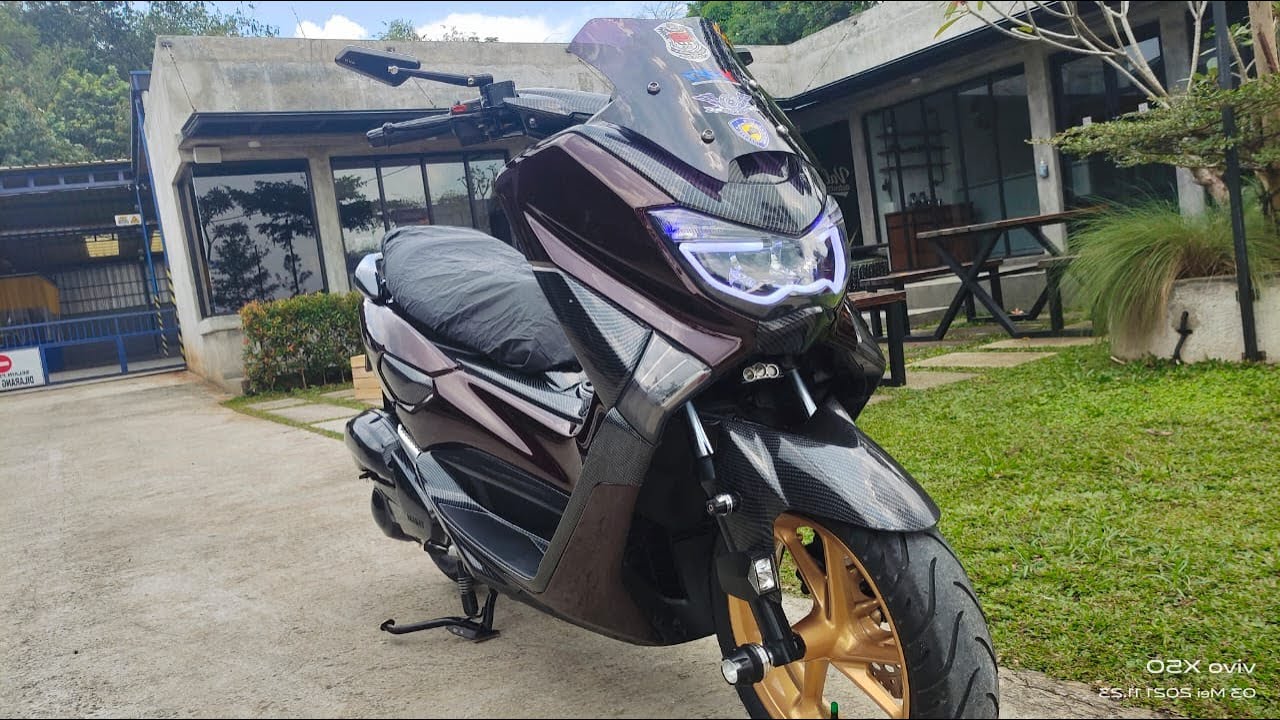 Repaint Nmax warna Merah Maroon - YouTube