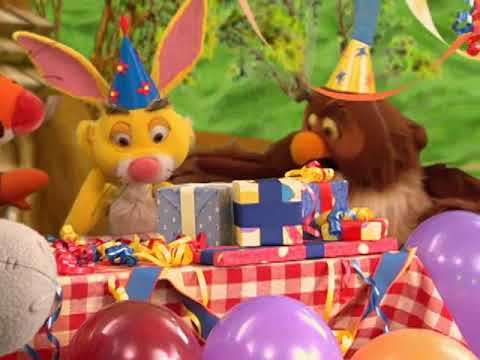 World of Pooh - Rabbit’s Happy Birthday Party (1995)