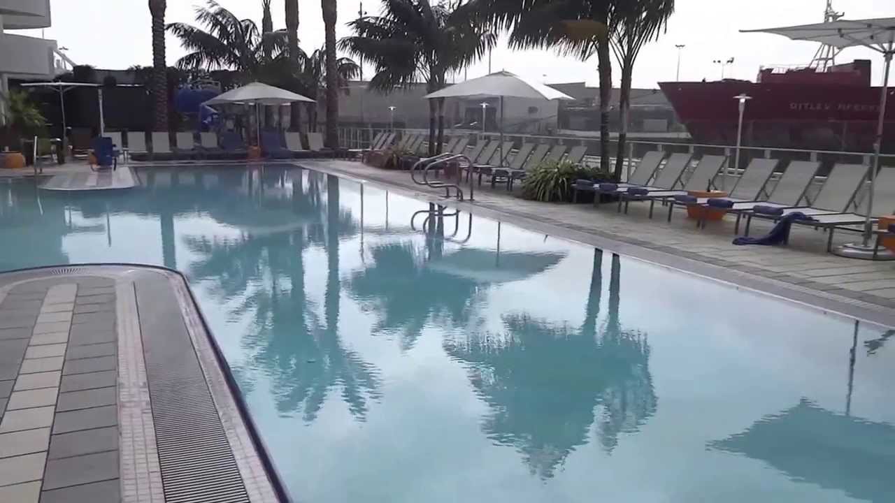 Hilton Bayfront Hotel Pool, San Diego - YouTube