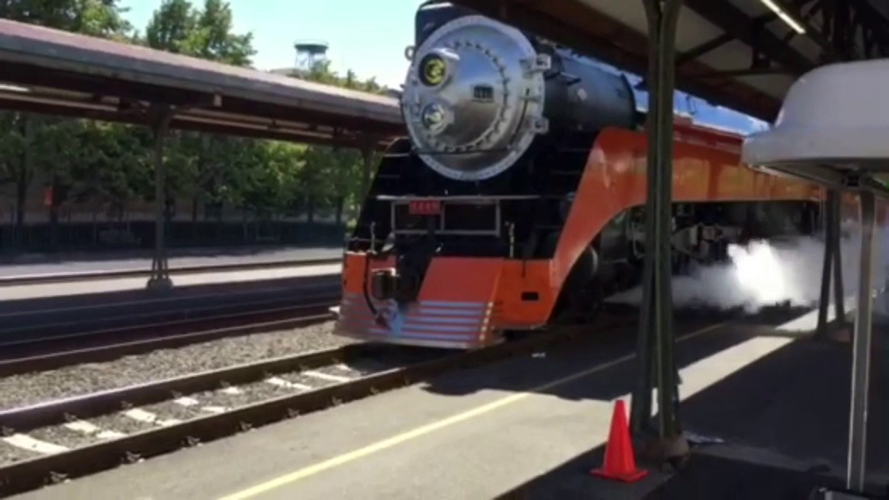 ENGINE 4449 departing Portland Oregon UNION STATION June 24 2017 - YouTube