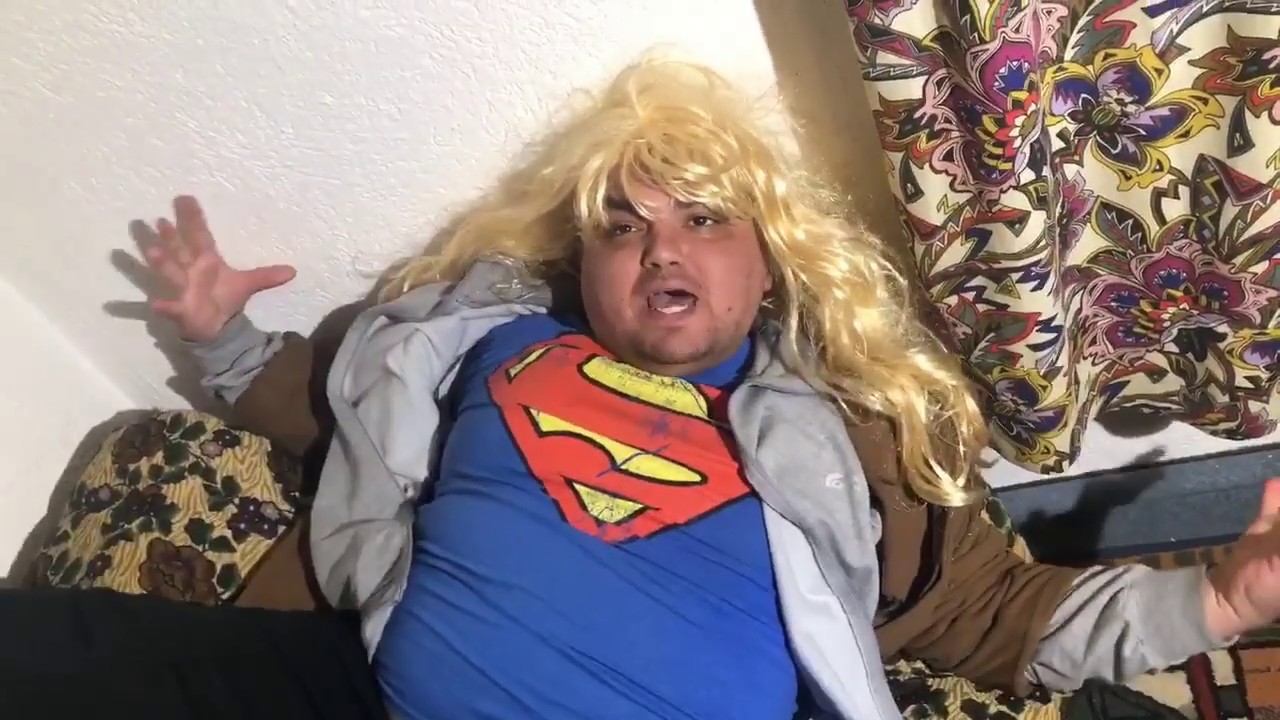 ZENA MI JE SUPERMAN /w Omco - YouTube