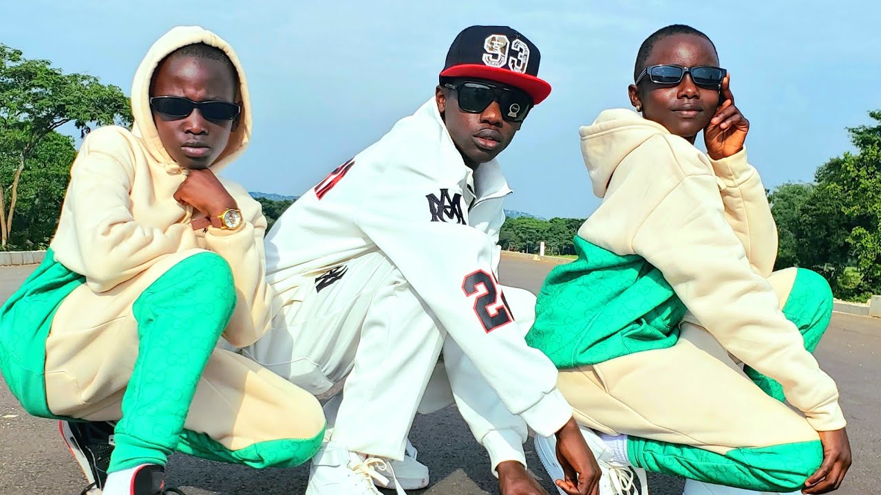 Chino_Kidd_Ft_Optimist_Musicza__Char4prezzy_-_Moyo__Official_Video ...