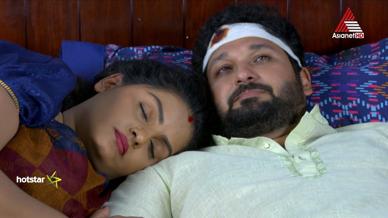 പത്മിനിയുടെ ജീവിതത്തിൽ വിലങ്ങുതടിയായി രുഗ്മിണി - YouTube