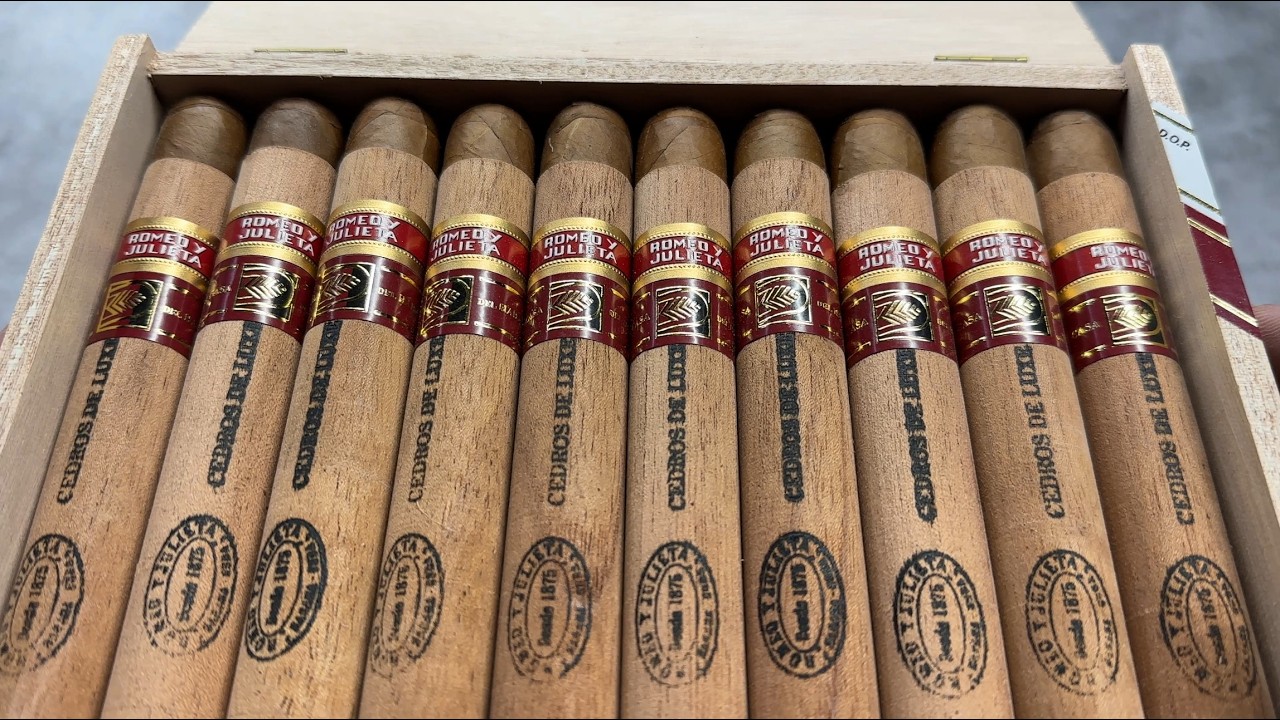 Unboxing Cuban Cigars - Romeo y Julieta Cedros De Lux - YouTube