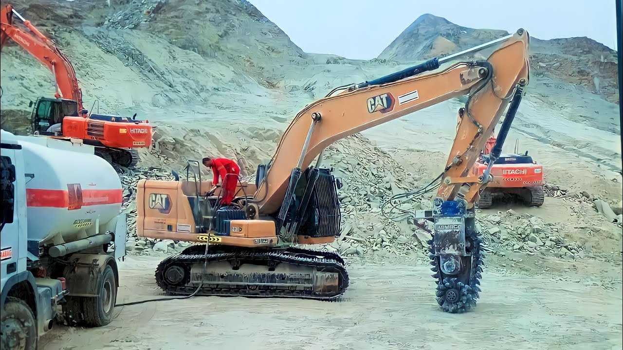Kaise Excavator Machine Se Mitti Cutting Or breakar Marte hai Poclain ...
