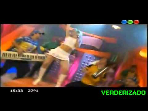 Paola baila la Colales (Casados Con Hijos)