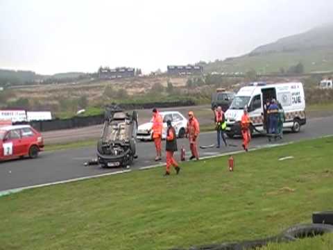 Knockhill Fiesta Crash Oct18 09 - YouTube