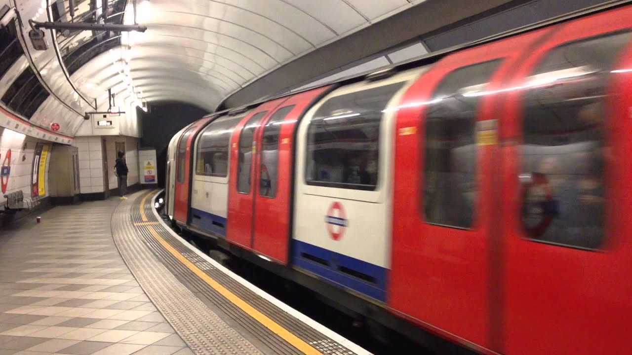 Central Line 1992TS Arrives At Bank - YouTube