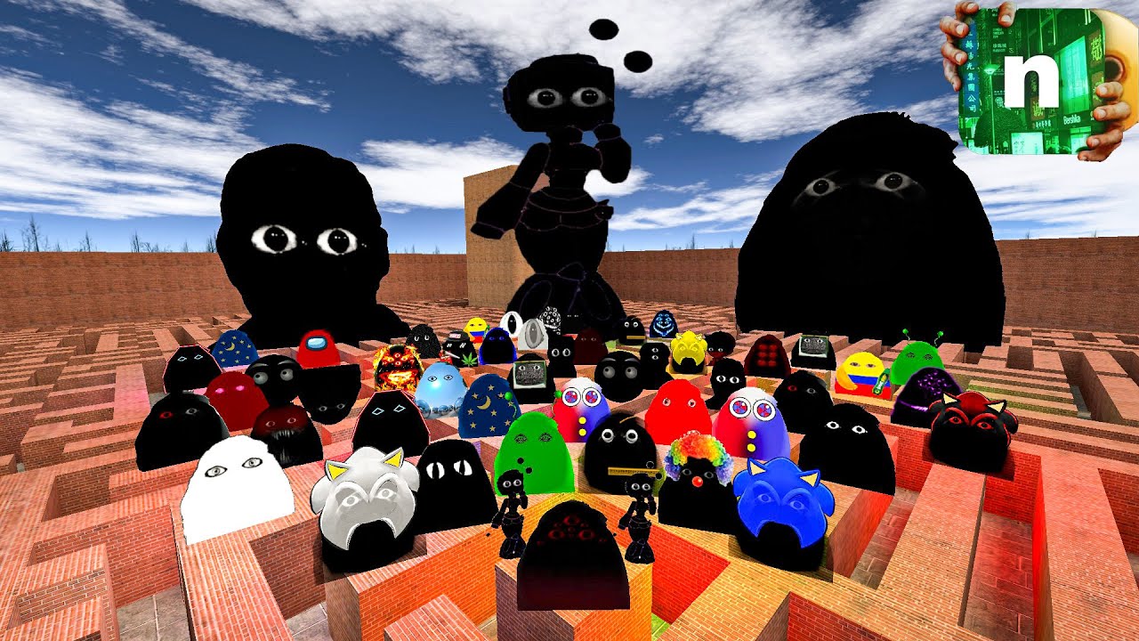 NEW Angry MUNCI Family UPDATE! GIANT Angry MUNCI CHASING ME IN MAZE ...