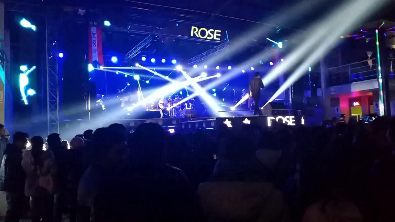 CLÉRIGO - LO QUE SIENTO (EN VIVO DISCOTECA ROSE JULIACA 2019) - YouTube