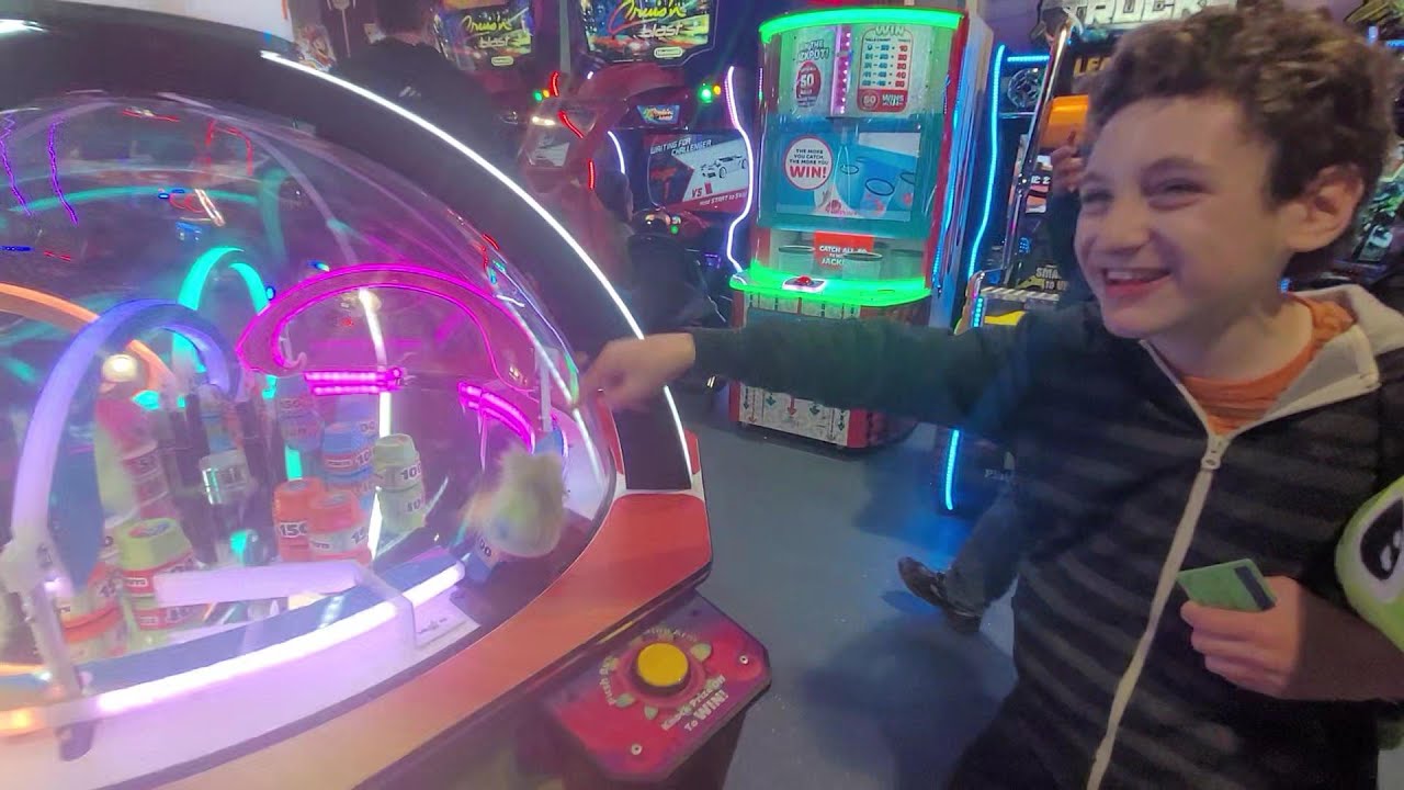 Babylon Park Arcade Day 2 (Amazing Ticket Bonuses) - YouTube