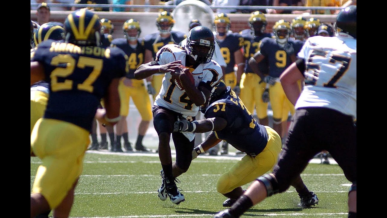 2007 Appalachian State at #5 Michigan - YouTube