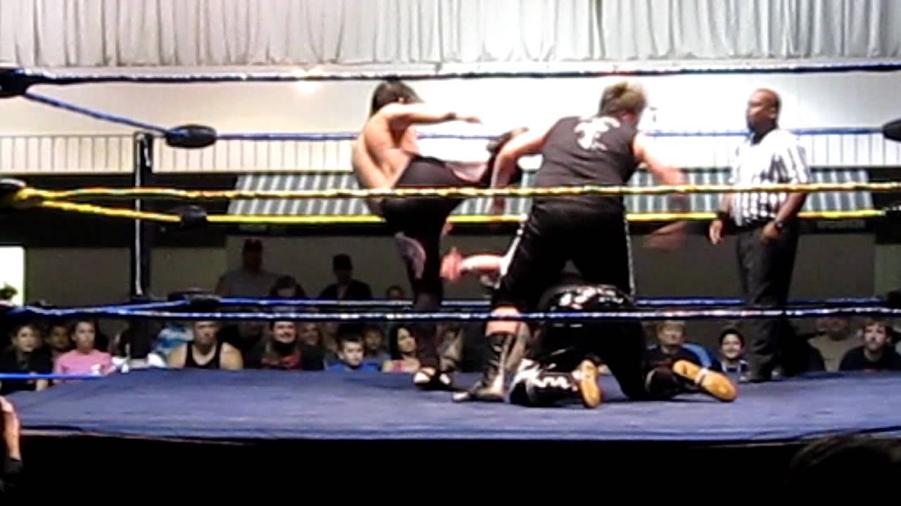 MEGA DESTROYER LCW PRO WRESTLING MAY 5TH 2012 @ THE LANCASTER HOST ...