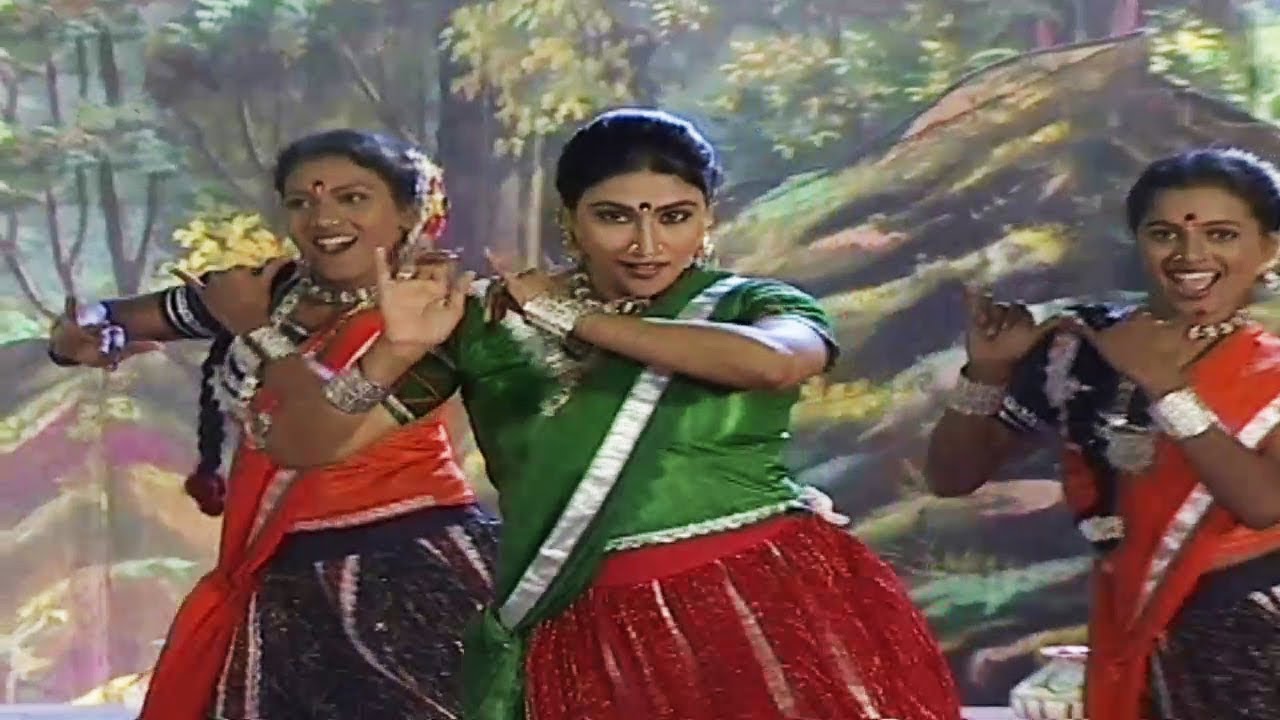 Aala Aalaho Murli Wala | Super Hit Marathi Gavlani | Lok Geet | Vijay ...